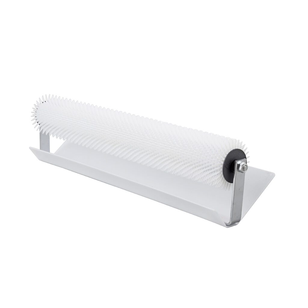 Spiked Splash Guard Roller | 18 inch - Polybound