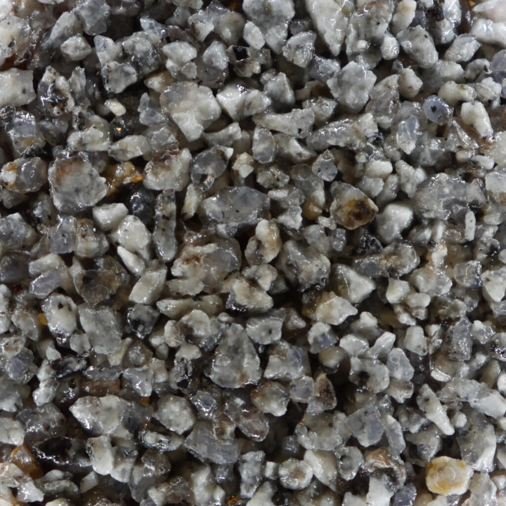 Kiln Dried Resin Bonded Kit - Silver Nordic Grey, 1-3mm | 10sqm-30sqm ...